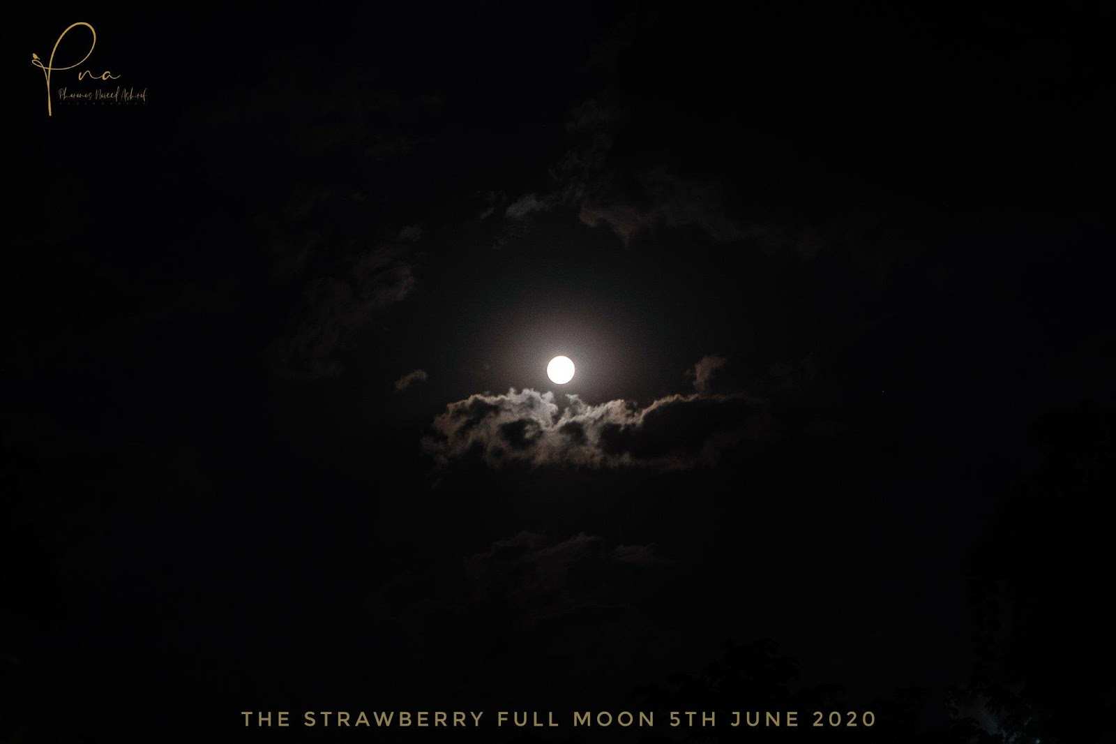 Rare Strawberry moon brightened the sky with a penumbral lunar eclipse ...